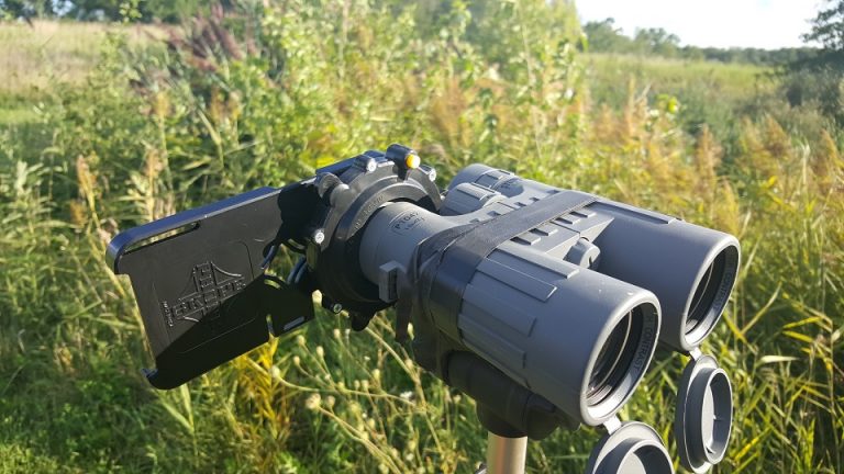 Viewing the distance with Phone Skope - AverageHunter.com